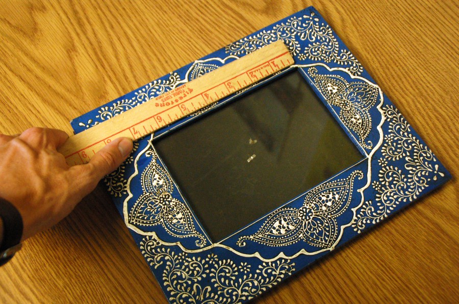 Make an Illuminated Framed Bible Verse | The Doorposts Blog